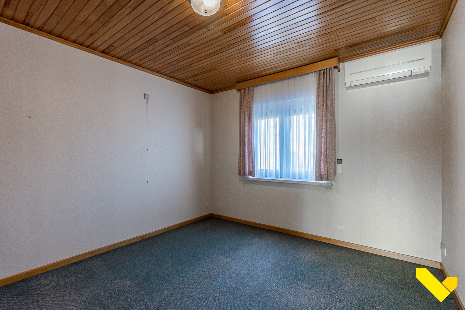 IMMO VL | Woning met ruime tuin en tal van mogelijkheden